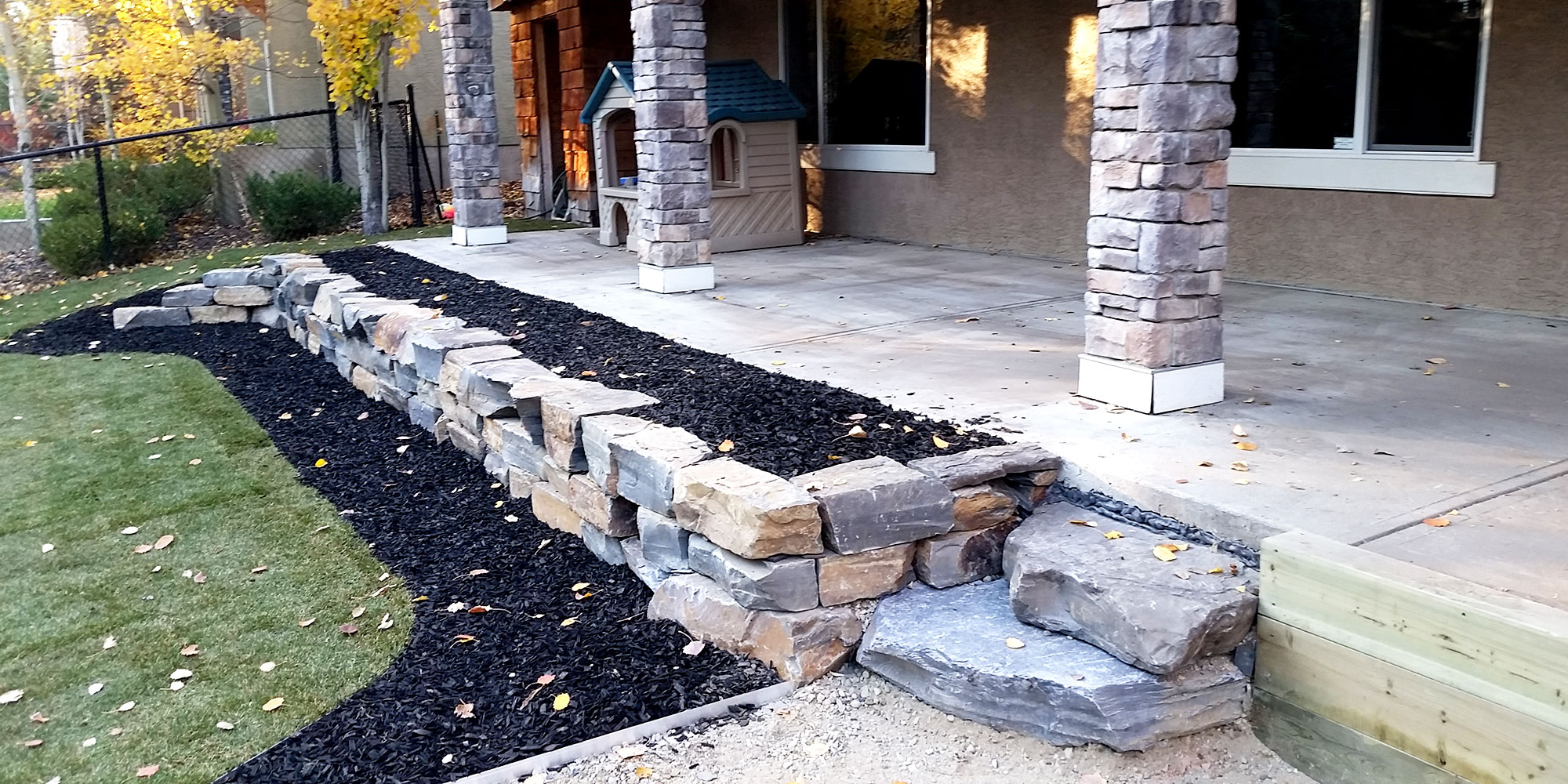 Living earth landscaping - rytepubli